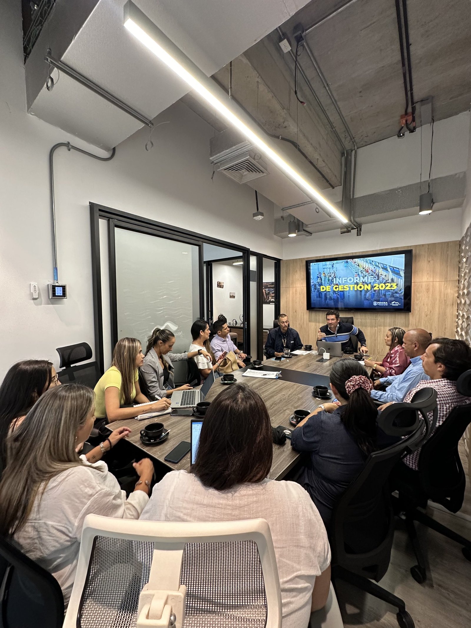 Se socializa el balance de gestión con ANATO y COTELCO. - Aeropuerto ...